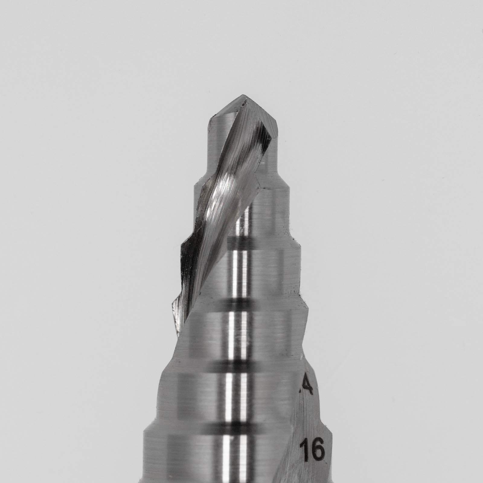 Präziser, HSS-Profi-Spiral-Stufenbohrer für zylindrische Löcher